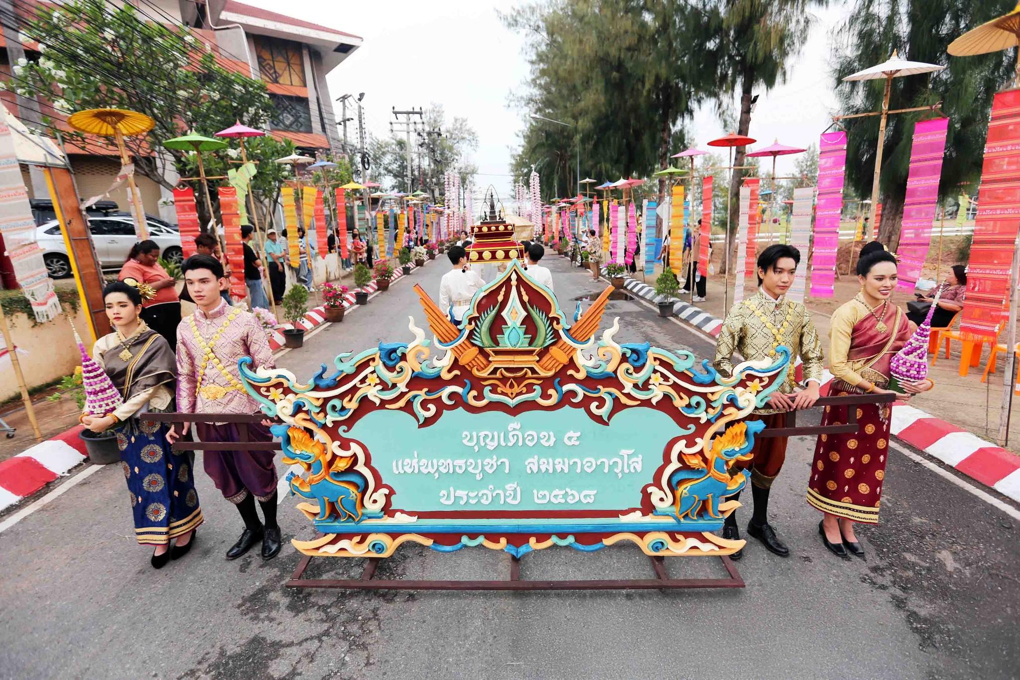 KKU Songkran Festival Shines Bright: A Fusion of Tradition, Culture ...